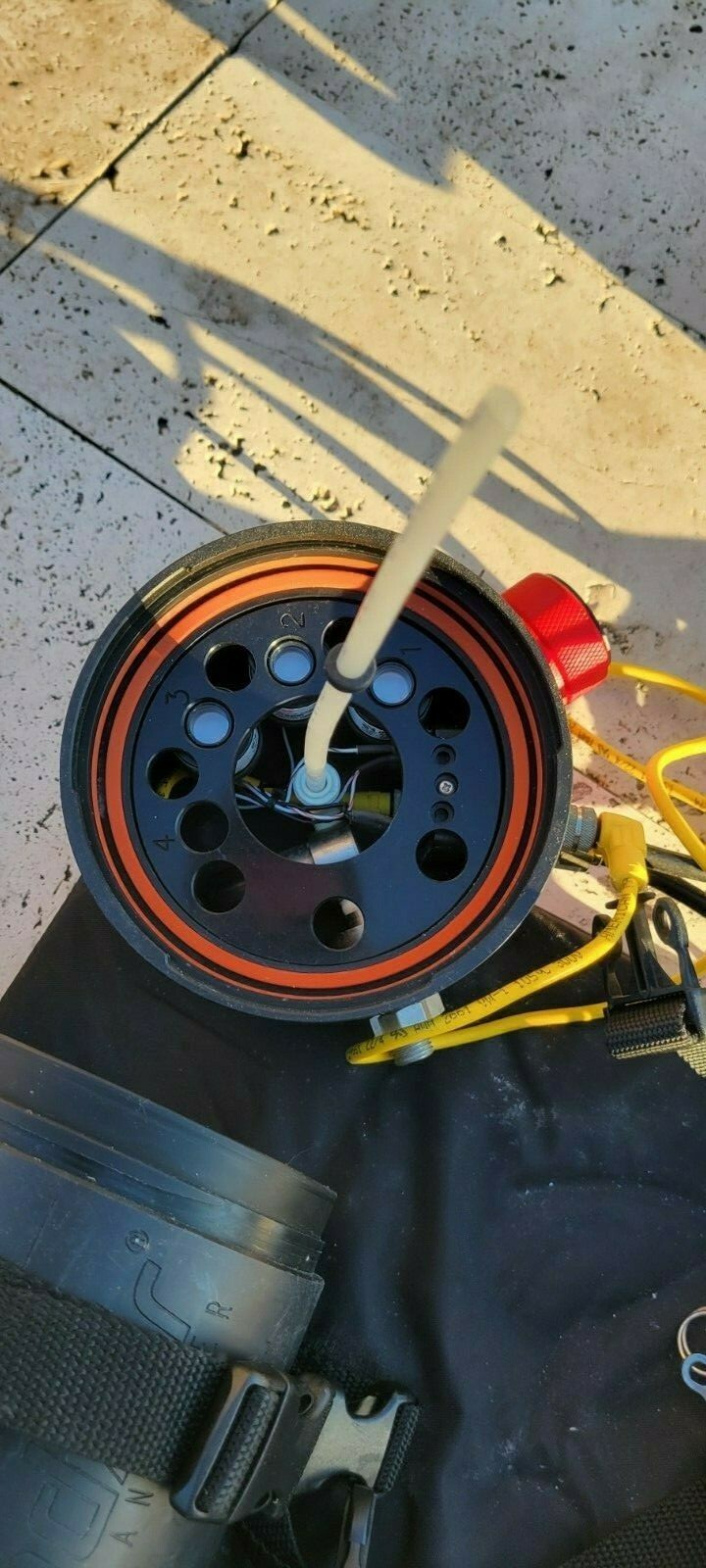 Dive Rite O2ptima FX Classic Rebreather - Juergensen Marine Hammerhead ...