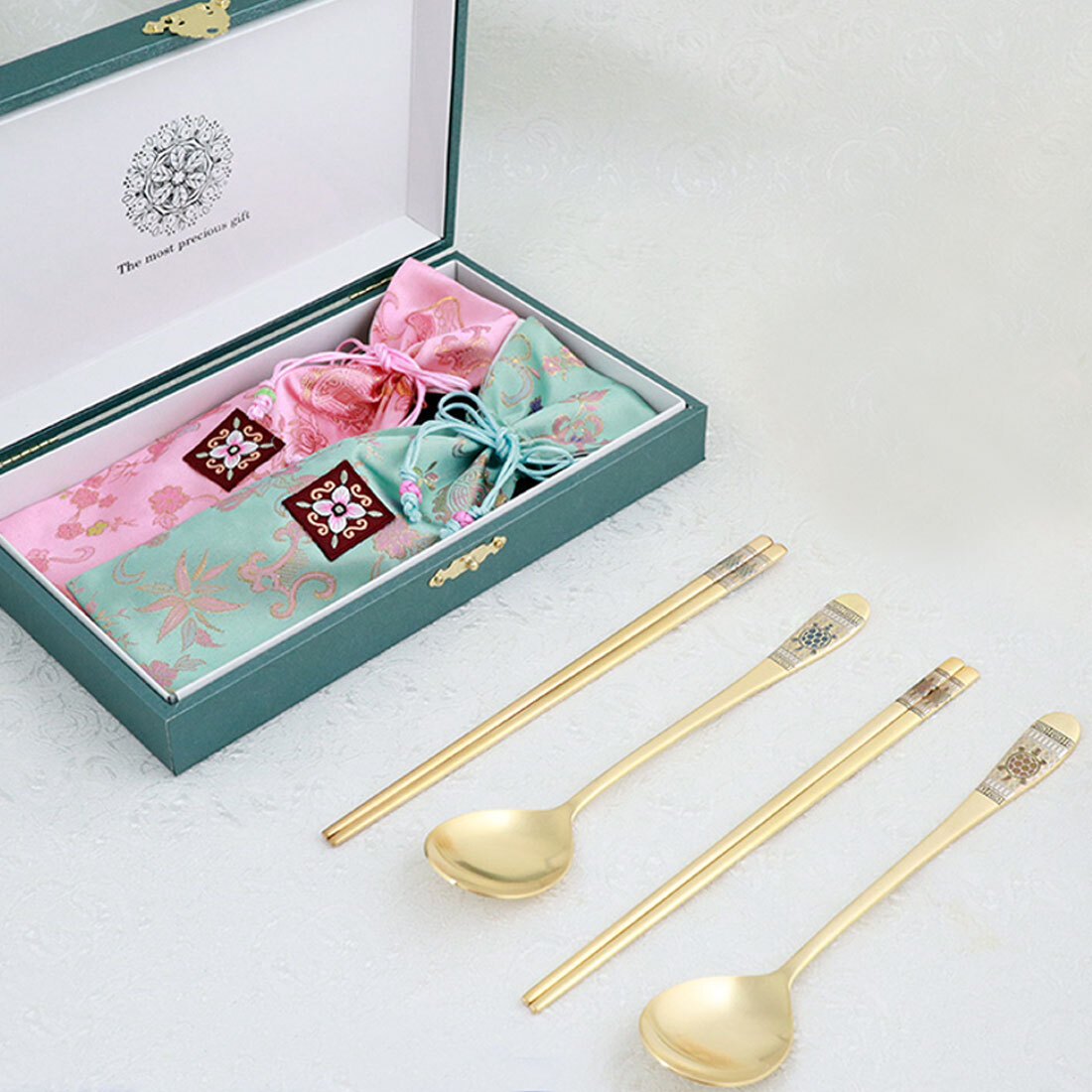 A SET OF 2 GOLD SPOONS TURTLE PATTERNS 24K PURE GOLD PLATED GIFT FOR ...