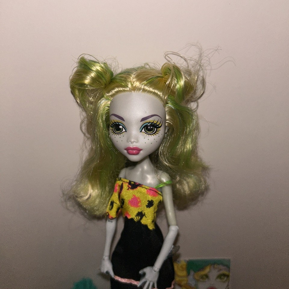 Monster High Lagoona Blue Skultimate Roller Maze Doll Mattel 2012 ...
