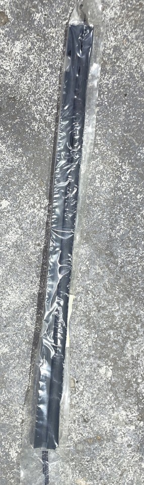 GM OEM 15-19 Sierra 2500 HD Hood Hood Components-Side Seal Left ...