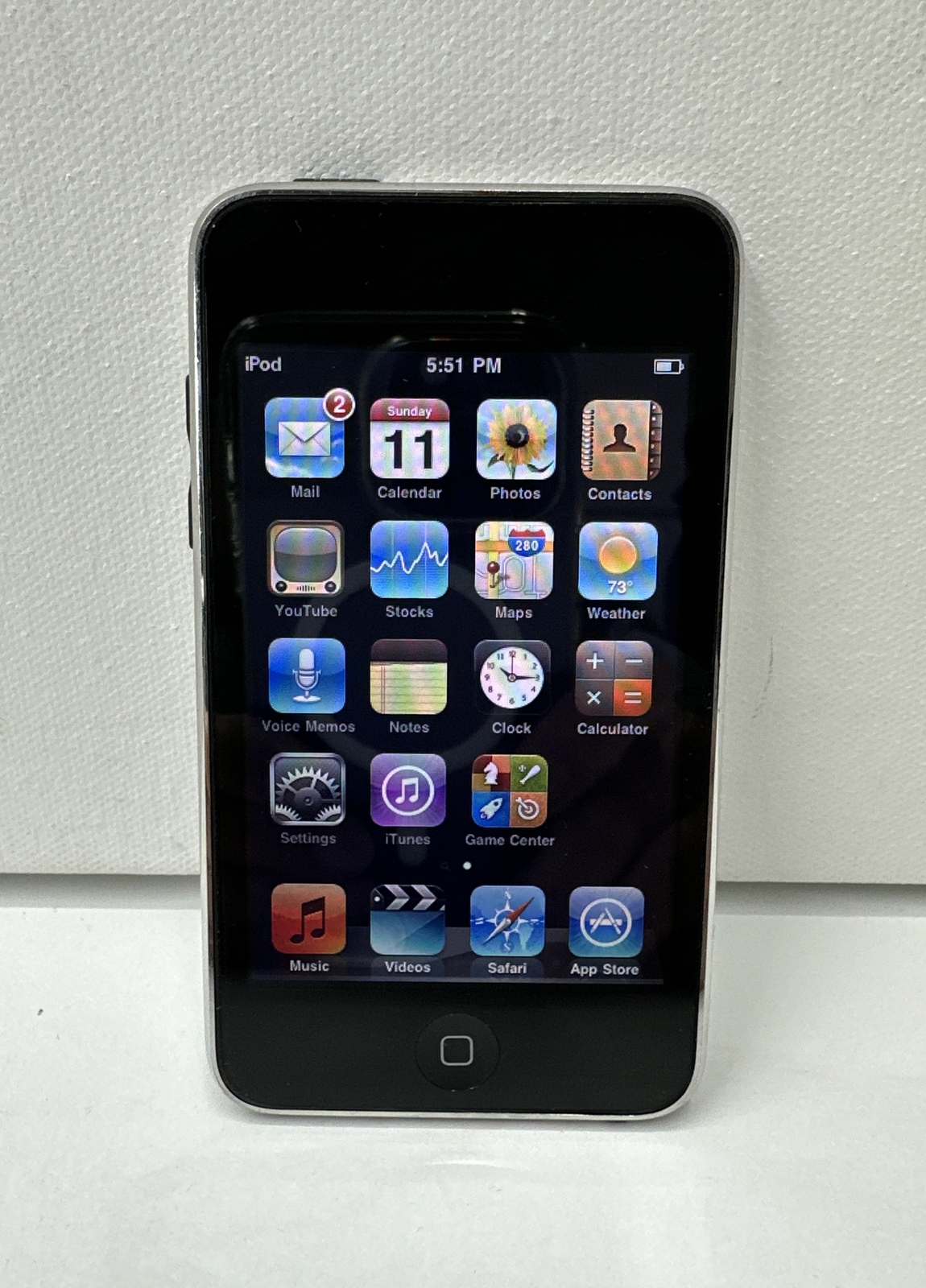 Apple iPod Touch 2nd Generation 8GB Black A1288 MB528LL/A - Tested ...