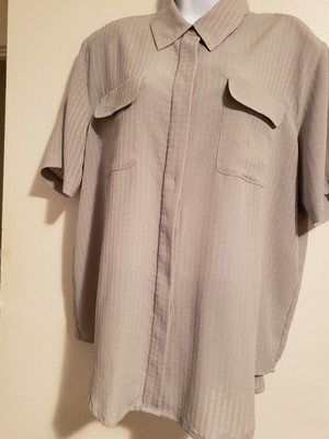 Express Essential Button Up Shirt Womens Size Xl Short Sleeve Pockets ...