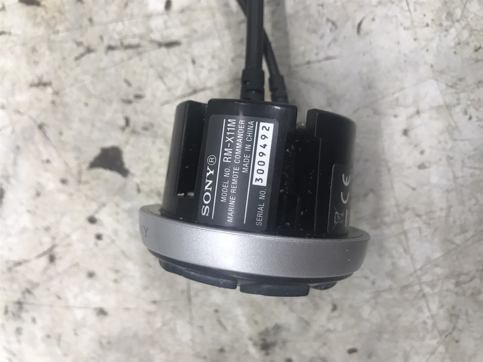 98 Formula 27 PC 270 Boat radio remote control controller RM-X11M Sony ...