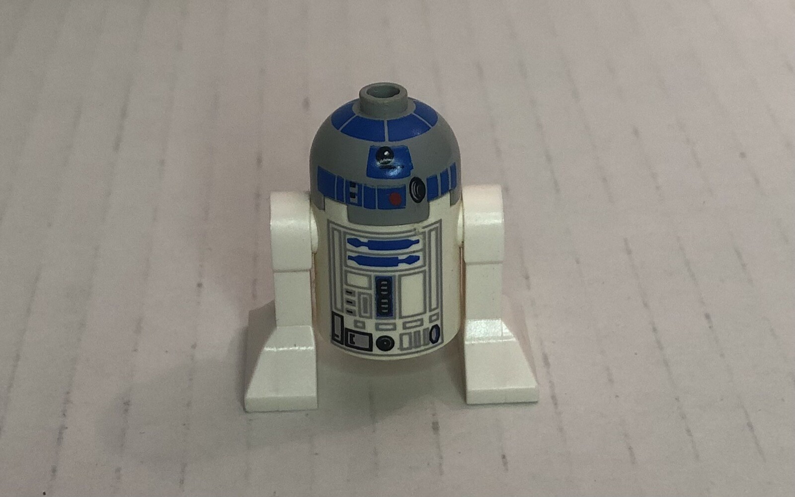 LEGO Star Wars R2-D2 Astromech Droid Minifigure SW0217 - Very Good ...