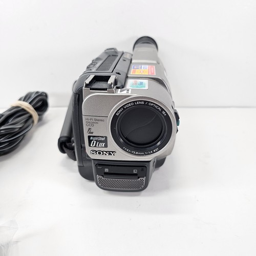 Sony CCD-TRV85 Stereo HI8 8mm Video8 Camcorder VCR Player Video ...