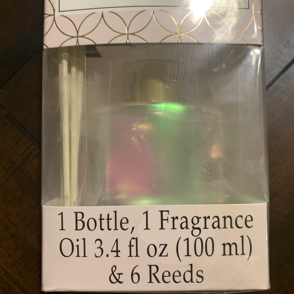 Modern Expressions Reed Diffuser 3.4 fl. oz. Shimmering Snowfall | eBay