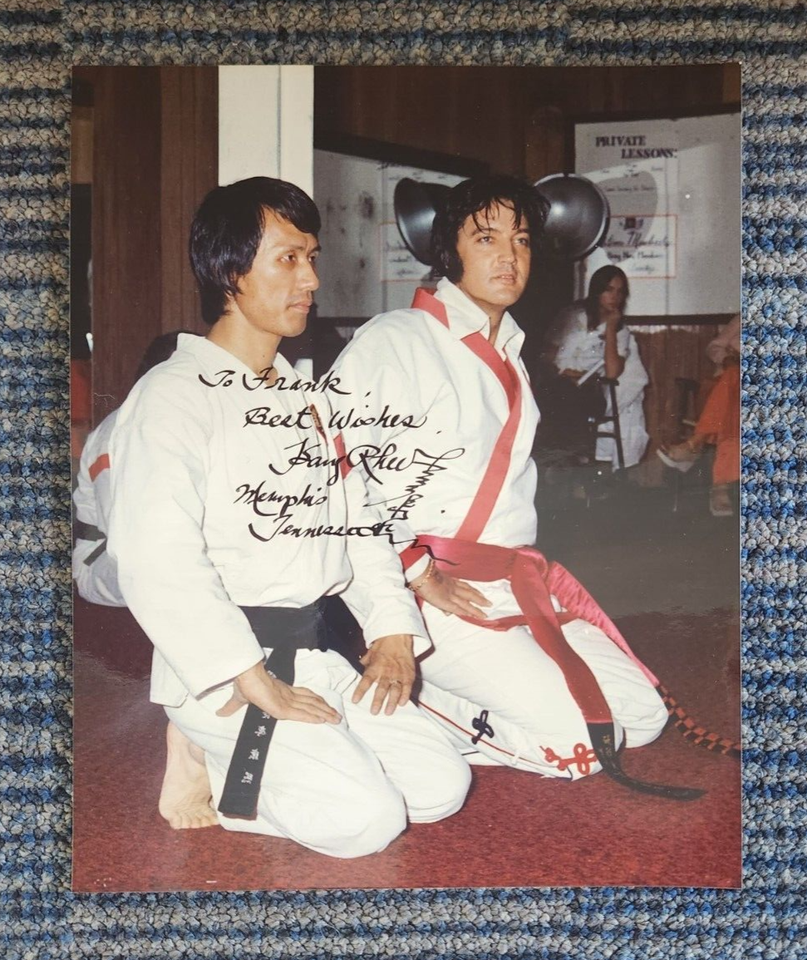 ELVIS PRESLEY KARATE INSTRUCTOR 4 Original KANG RHEE SIGNED 8x10 COLOR ...