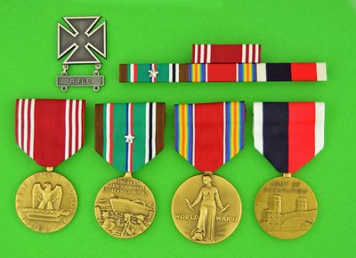 Army WWII European Theater Occupation Medals, Ribbons, Badge, Campaign ...