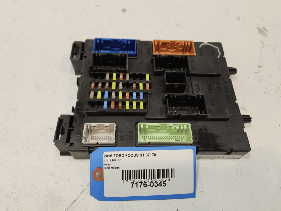 2014-2018 Ford Focus Body Control Module Junction Block Distibution ...