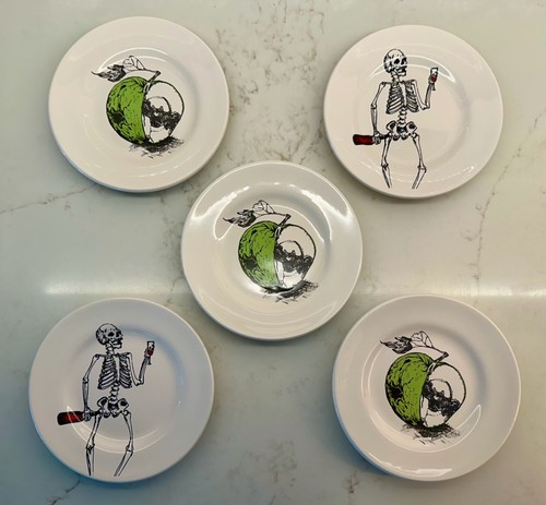 SUR LA TABLE STONEWARE 6" HALLOWEEN APPETIZER PLATES SKELETON/WINE ...