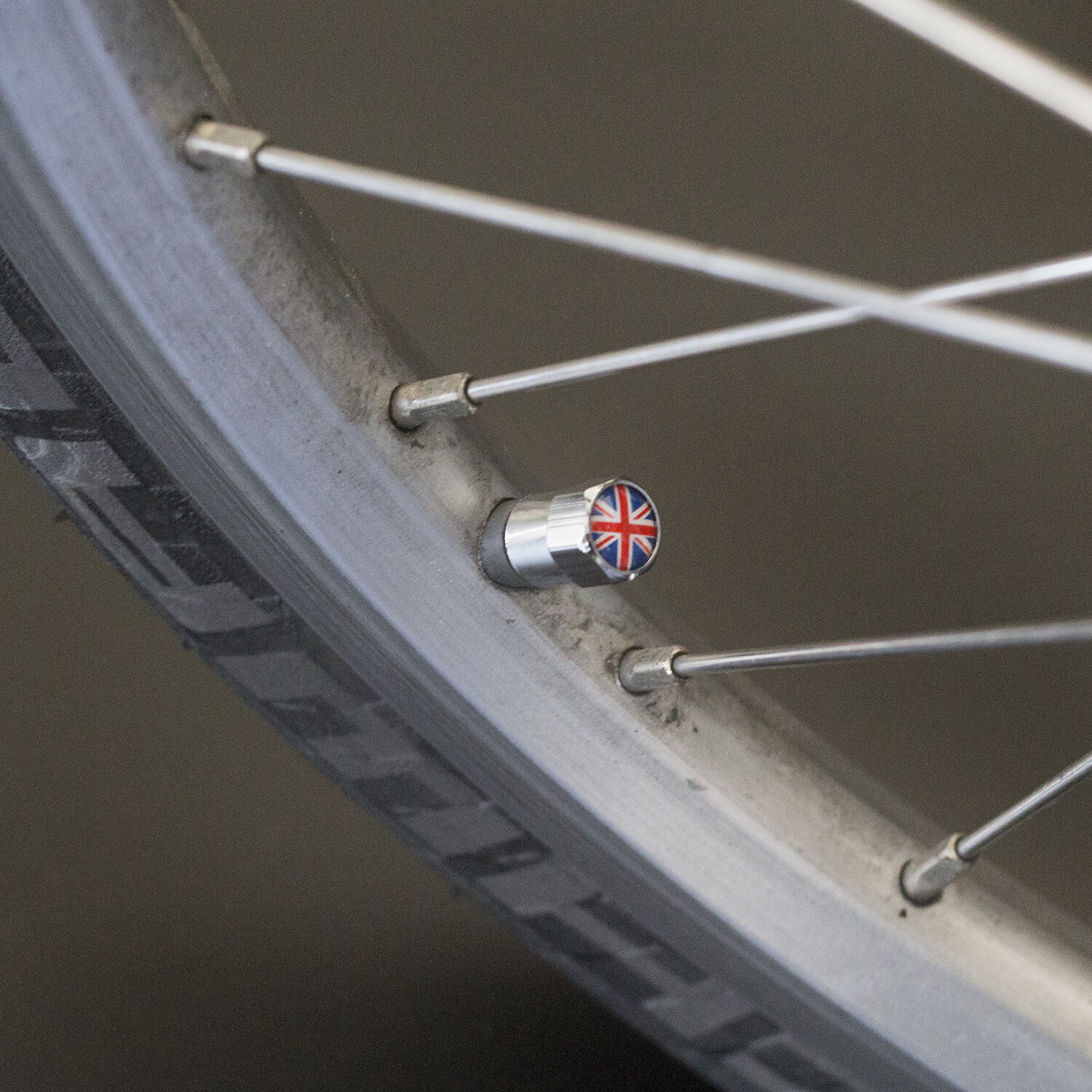 Aluminium Valve Inner Tube Caps for BROMPTON in Red Union Jack (PAIR ...