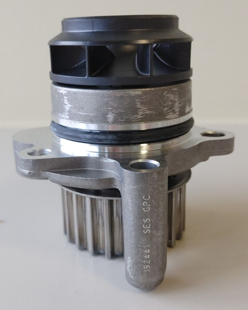 New Genuine OEM Water Pump Volkswagen Jetta Passat Audi A6 TT part ...