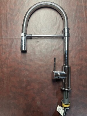 Delta Trinsic Pro Pre-Rinse Pull-Down Kitchen Faucet - 9659-DST | eBay