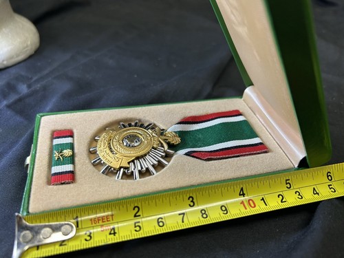 GULF WAR SAUDI ARABIA BOXED LIBERATION OF KUWAIT MEDAL & RIBBON BAR | eBay