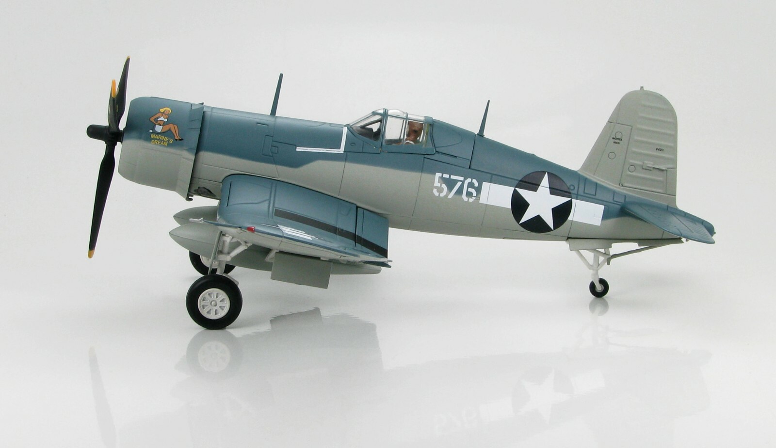 Hobby Master 1/48 F4U-1 Corsair "Marine's Dream", USMC VMF-214,Lt ...
