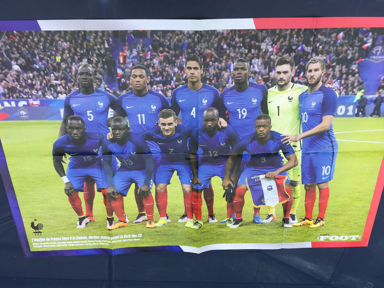 Poster EQUIPE DE FRANCE EURO 2016 // PHOTO 23 JOUEURS 84 x 54 cm (33 x ...