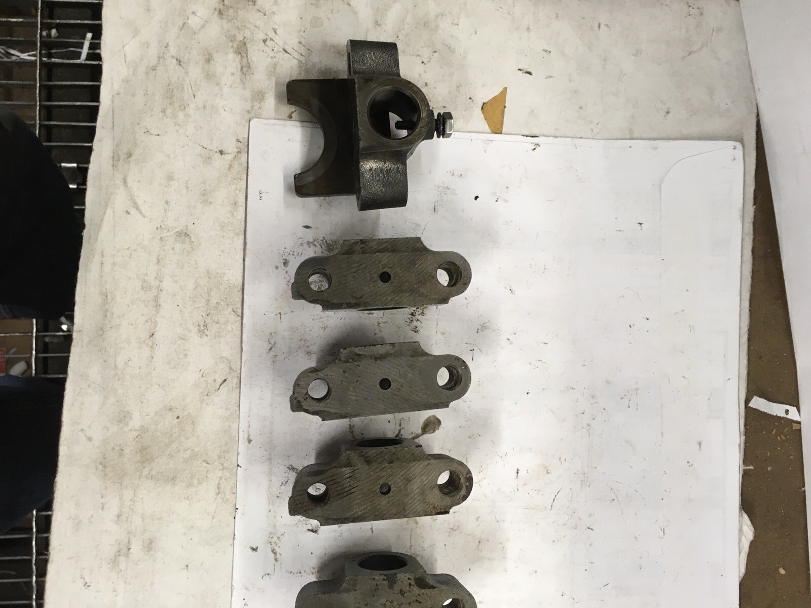 FIT'S WINNEBAGO LESHARO 2.1TD PARTS ROCKER SHAFT STAND/SUPPORT FRONT ...