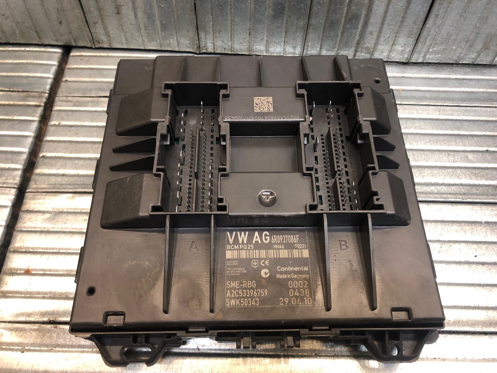 VW Polo 6R Petrol 2009 - 2014 BCM Body Control Module Unit 6R0937086F ...