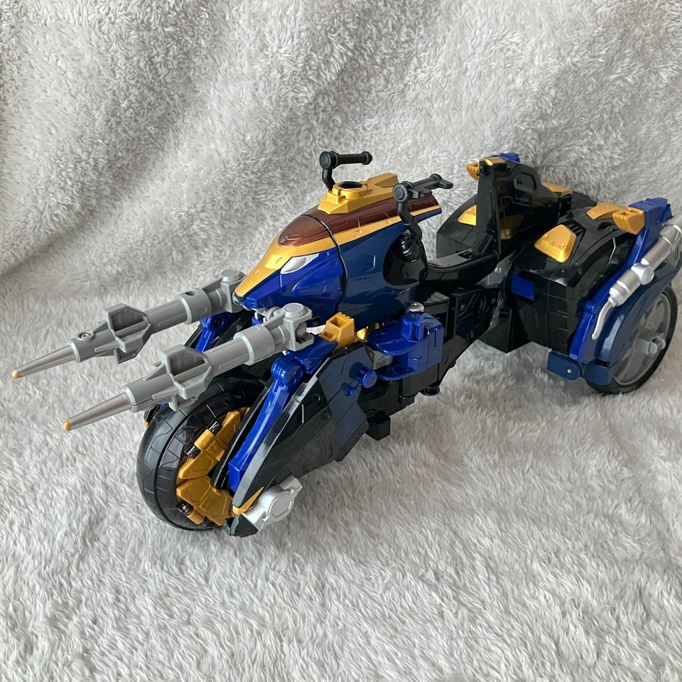 BANDAI DX Megazord Power Rangers BEAST MORPHERS Sentai Go-Busters Lion ...