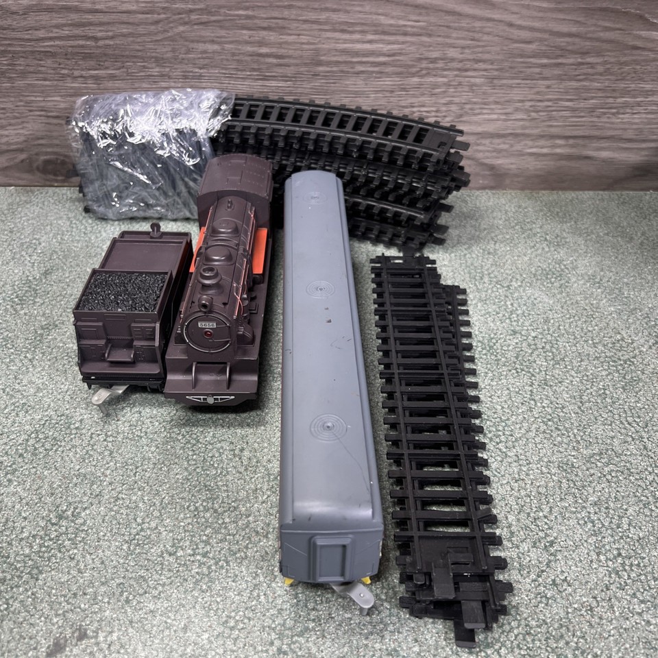 Lot Of Steam Locomotive Engine 5656 Plastic Motorized With Some Tracks ...