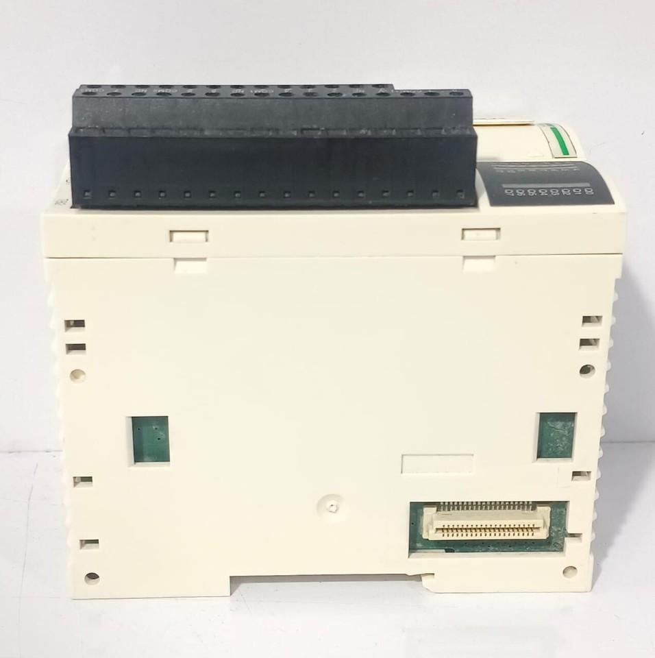 Schneider OTB1C0DM9LP I/O distributed module OTB - CANopen bus - 0 ...