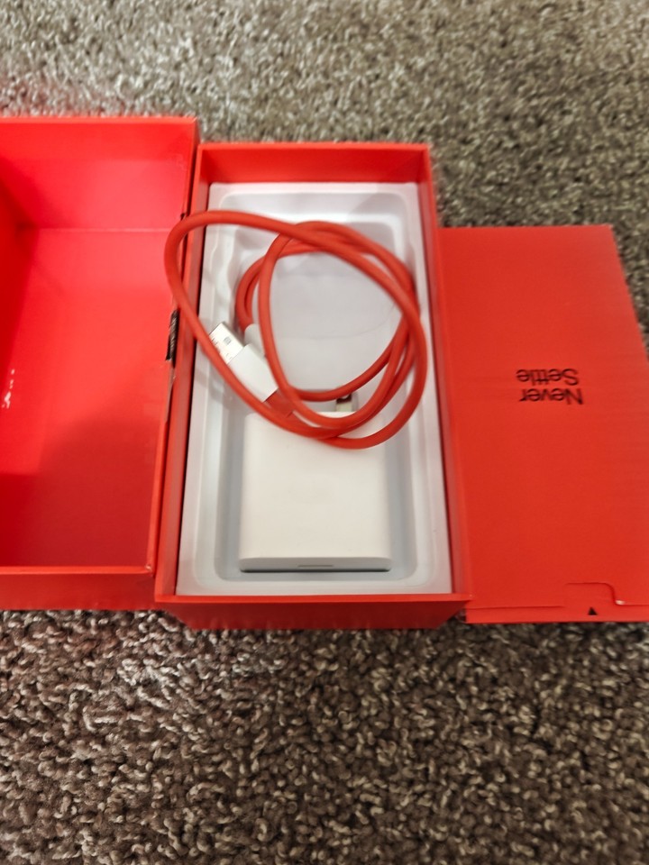 Oneplus 13R dual physical Nano SIM , 12GB + 256GB memory , factory ...