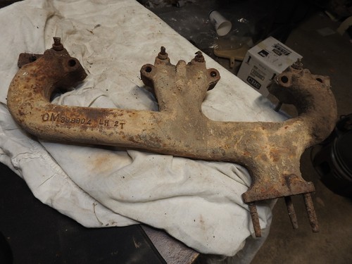 71 -1974 Chevelle Exhaust Manifold 350 3989041 IN2154 HM3299 IP2923 ...