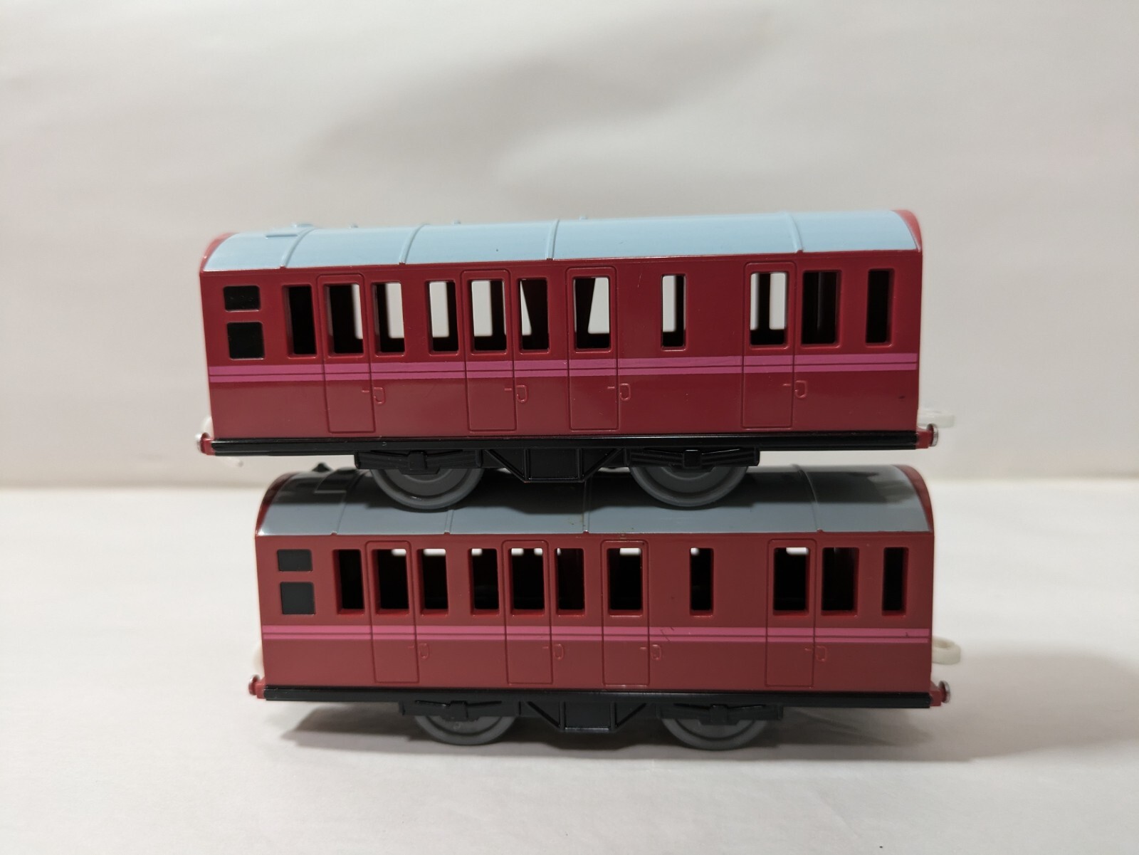 Thomas & Friends TOMY Plarail Trackmaster Spencer Passenger Coach Set ...