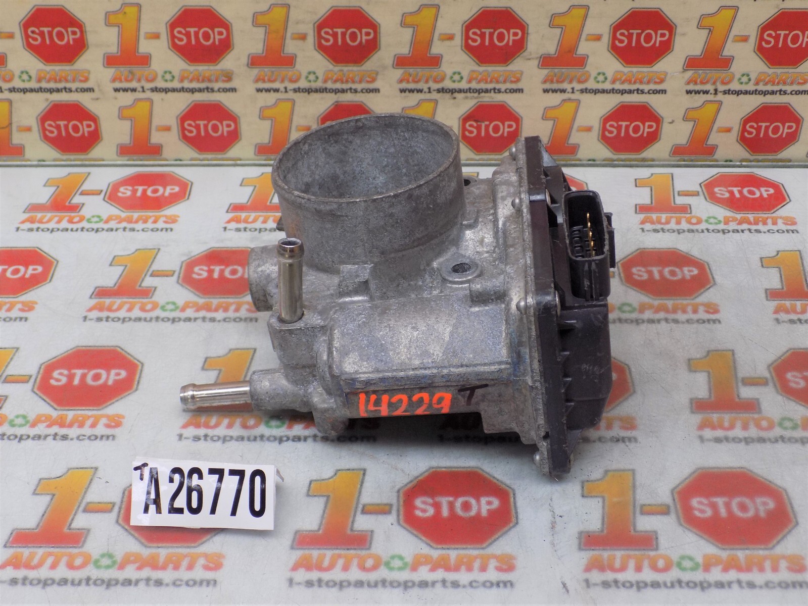 2011-2019 TOYOTA COROLLA THROTTLE BODY 22030-0T080 OEM | eBay