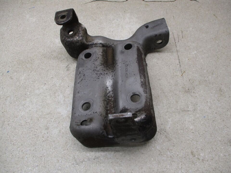 99 to 04 Ford F250 F350 4x4 Front Axle Track Bar Mounting Bracket Dana ...