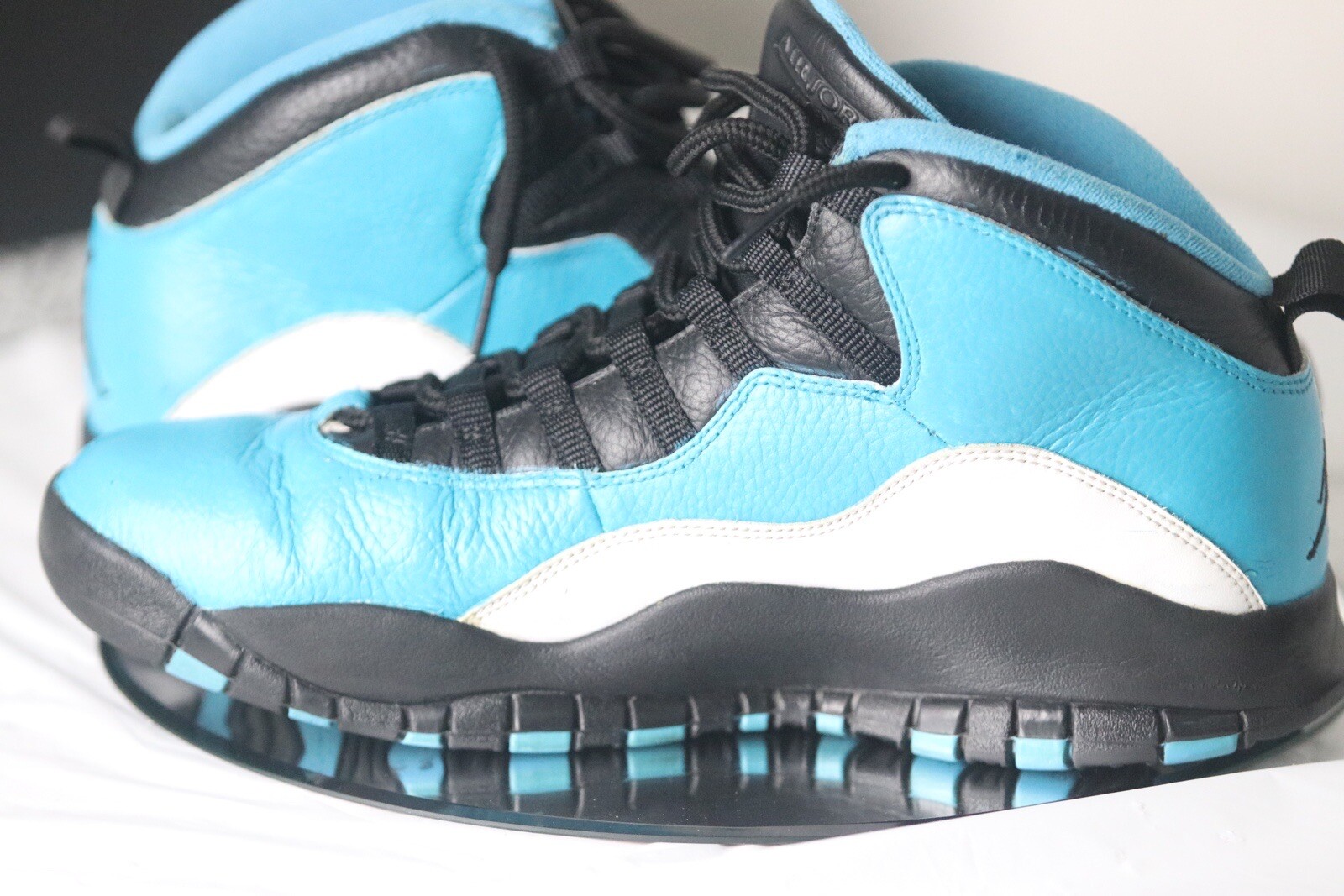 Air Jordan Customs - Gem