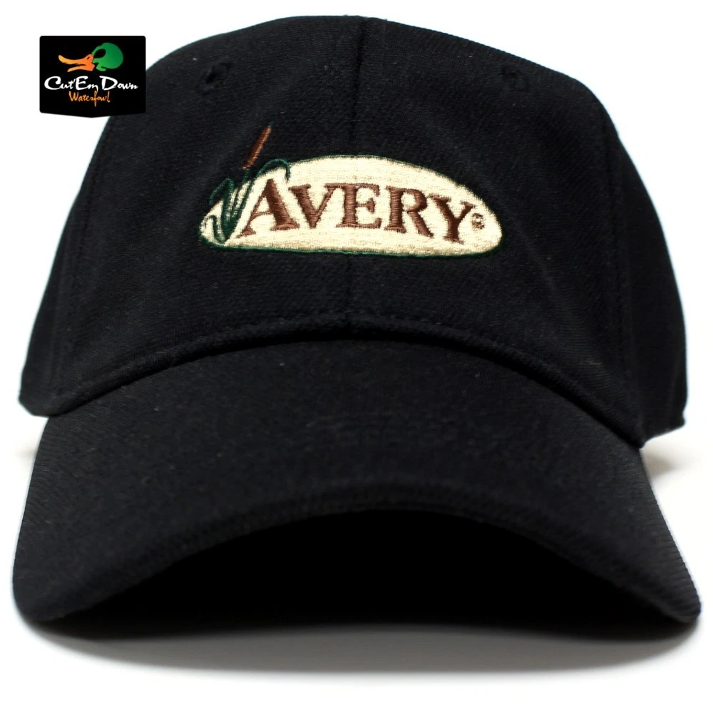 Avery Outdoors Logo