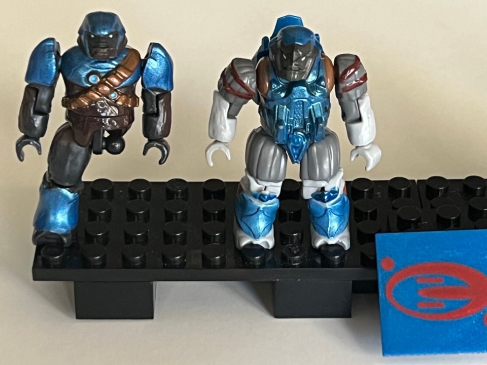 Mega Bloks 97084 Halo COVENANT COBALT BATTLE UNIT - Mostly Complete | eBay