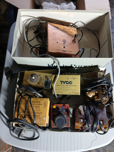 Model Railroad (1066) Transformer HO Power Packs Working?? Parts Only ...
