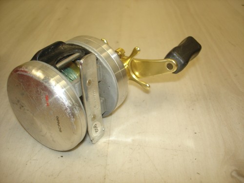 Spidercast pro 6 Bearing System Baitcasting Reel scp600 in box by ...