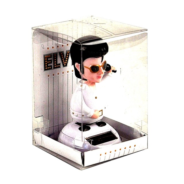 Solar Powered Dancing King Elvis Presley Car Dashboard Window Flip Flap ...