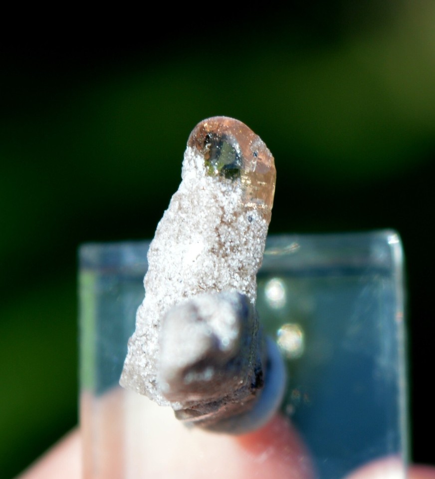Topaz 2.5 Gr - Topaz Mountain, Thomas Range, Juab County, Utah, USA ...