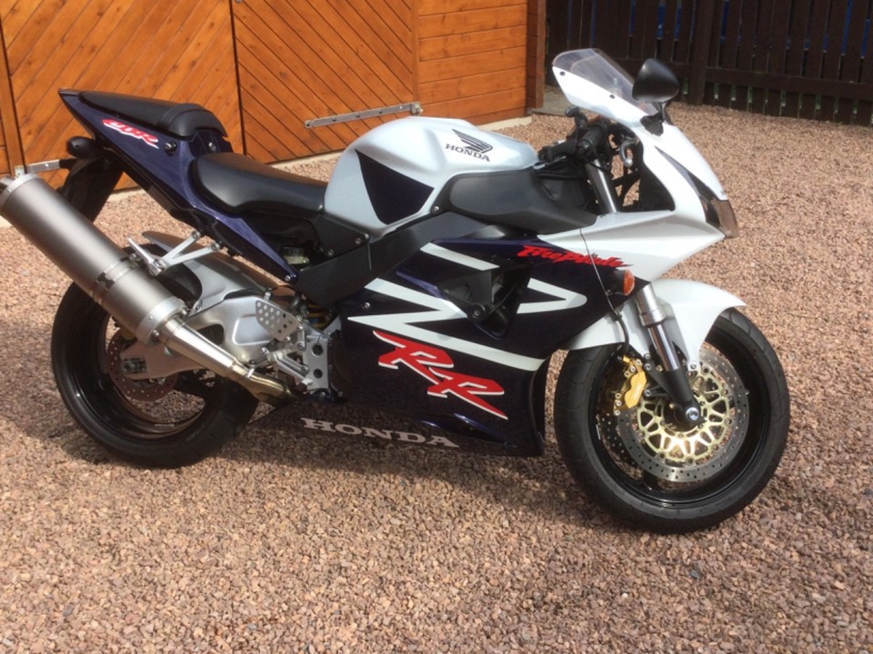 Honda fireblade 954 2002 | eBay UK