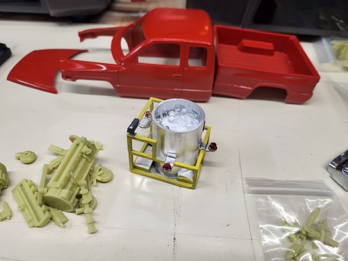 Dodge Truck 1st Movie Twister Resin Model Kit 1/25 W Cummins & Dorothy ...