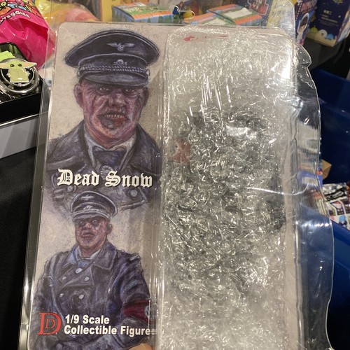 DISTINCTIVE DUMMIES DEAD SNOW ZOMBIE collectible figure in hand # 26 | eBay