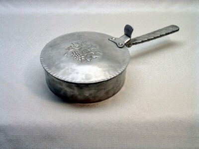 Vintage EVERLAST Forged Metal Silent Butler w/Hinged Lid | eBay