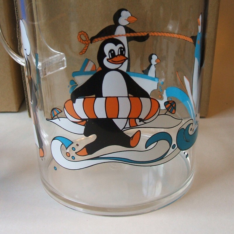 Avon Penguin Party Outdoor Acrylic Pitcher and 4 Tumblers New old Stock ...
