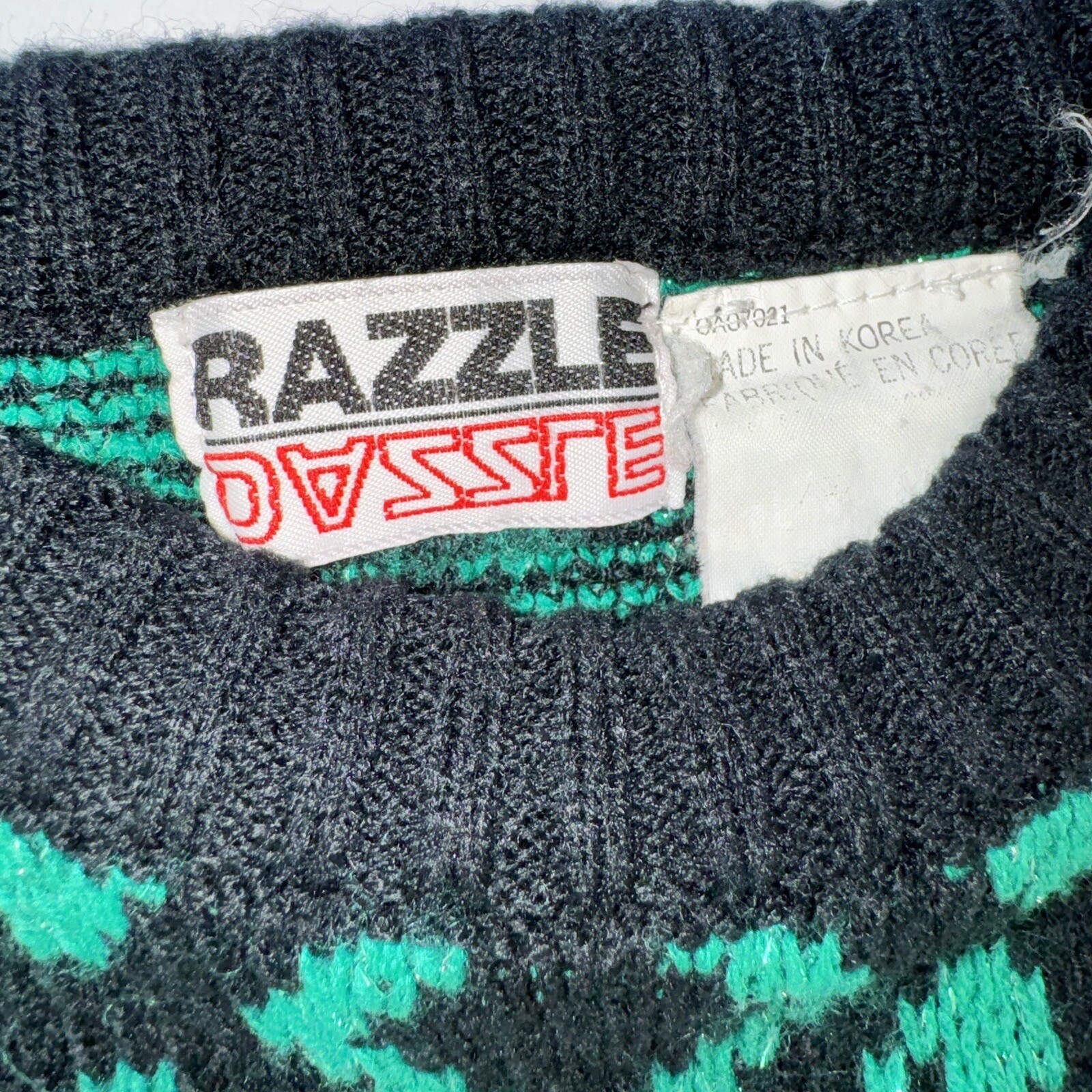 Razzle Dazzle Vintage Sweater Geometric Design Teal B… - Gem