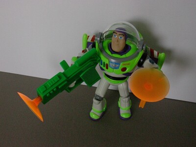 BUZZ LIGHTYEAR PISTOLET A FLECHETTE TOY STORY | eBay