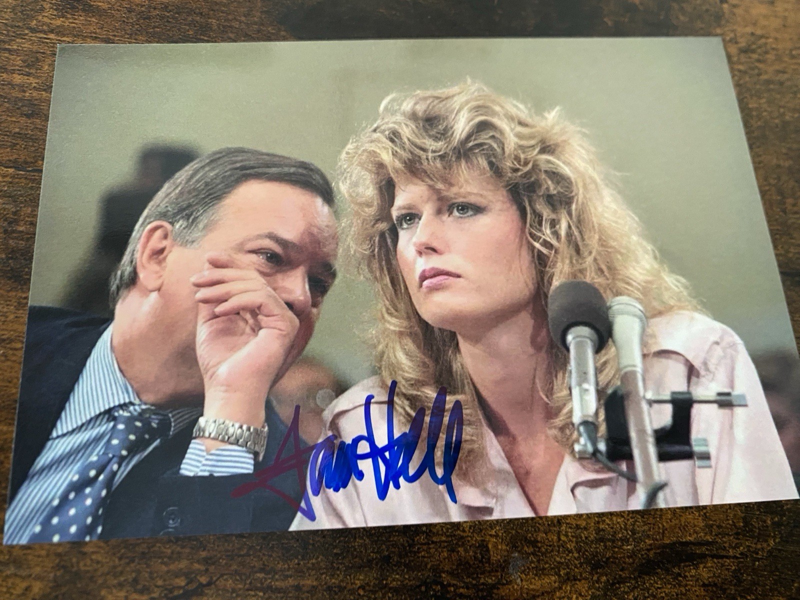 Fawn Hall Signed 4x6 Photo – Key Figure in the Iran-Contra Affair, Oliver North’ | eBay