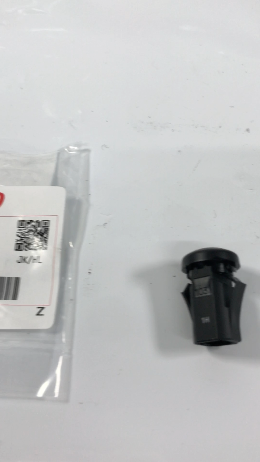 Toyota YARIS Thermistor, Cooler (solar sensor) 88625-47031 OEM Genuine ...