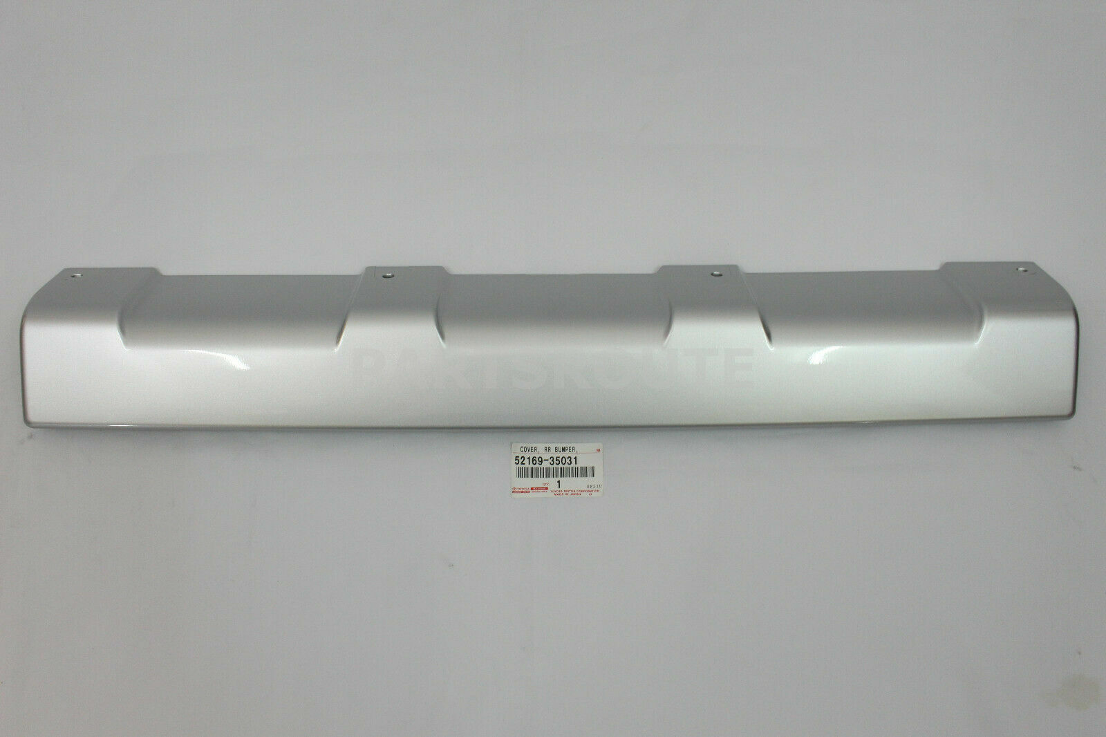 OEM TOYOTA FJ CRUISER REAR LOWER CENTER BUMPER COVER 52169-35031 | eBay