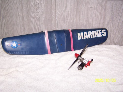 COX CORSAIR CONTROL LINE MODEL AIRPLANE WING & ENGINE VERY GOOD! | eBay