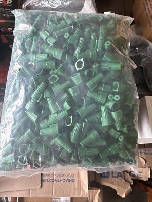 Bulk Pack 500ct Green Wire Connectors Bulk Pack Winged Twist On ...