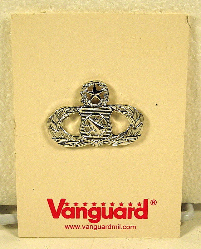 USAF Air Force Master Weapons Director Large Shiny Badge Insignia Pin ...